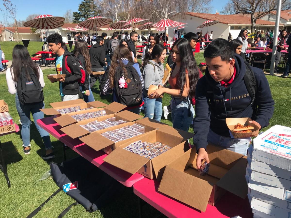 Student scholars get Pizza with the Principal | San Benito Live